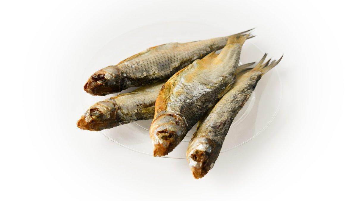 Vobla Fish Set | Amazing Island Fish Market Nicosia | Wolt