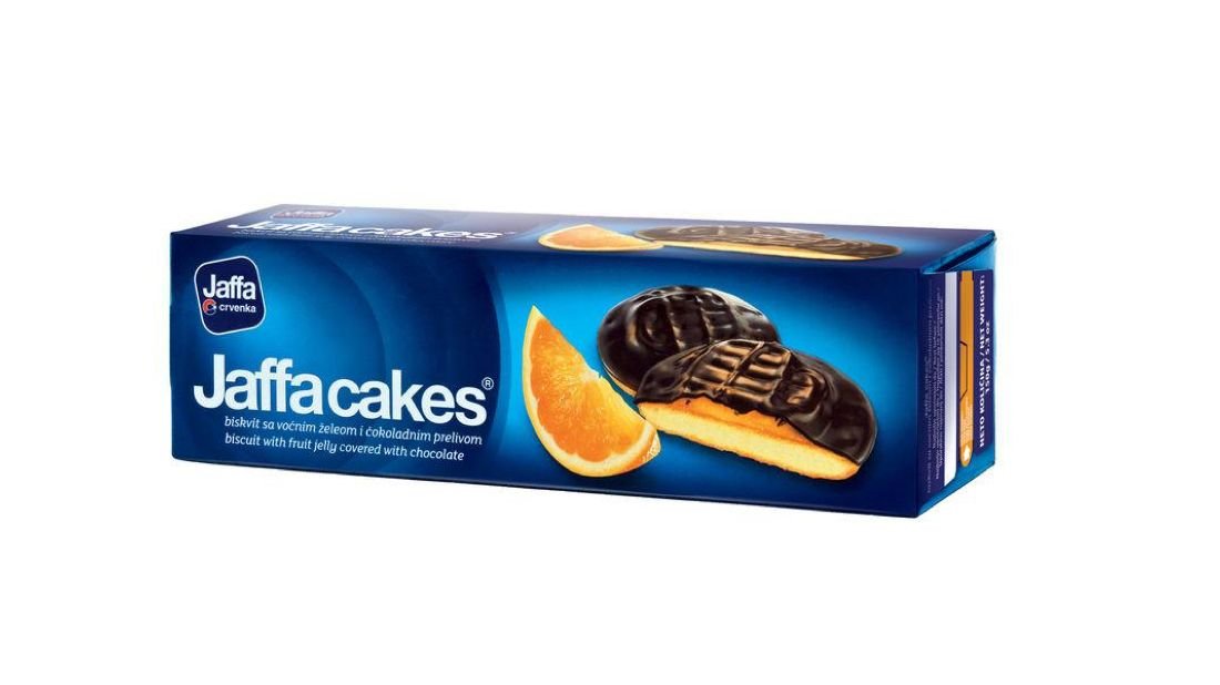 Biskvit s sadnim želejem pomaranča oblit s čokolado Jaffa Cakes ...