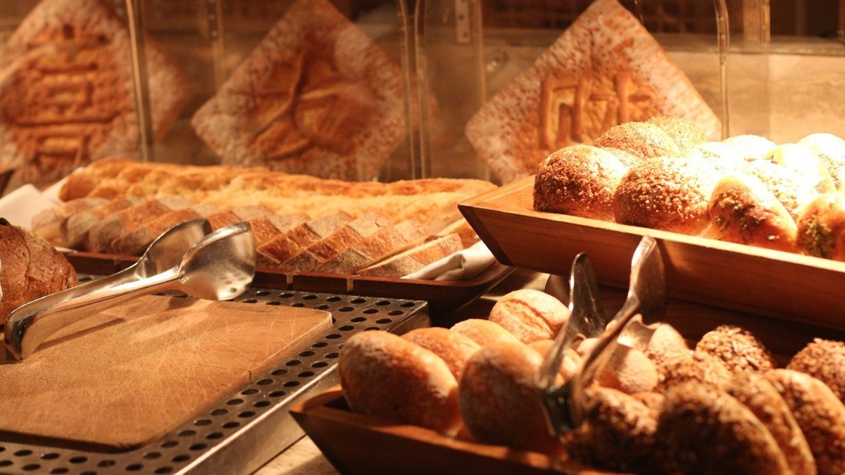 PIĆE | Skroz Dobra Pekara - Novi Beograd 🥨🥐 | Wolt