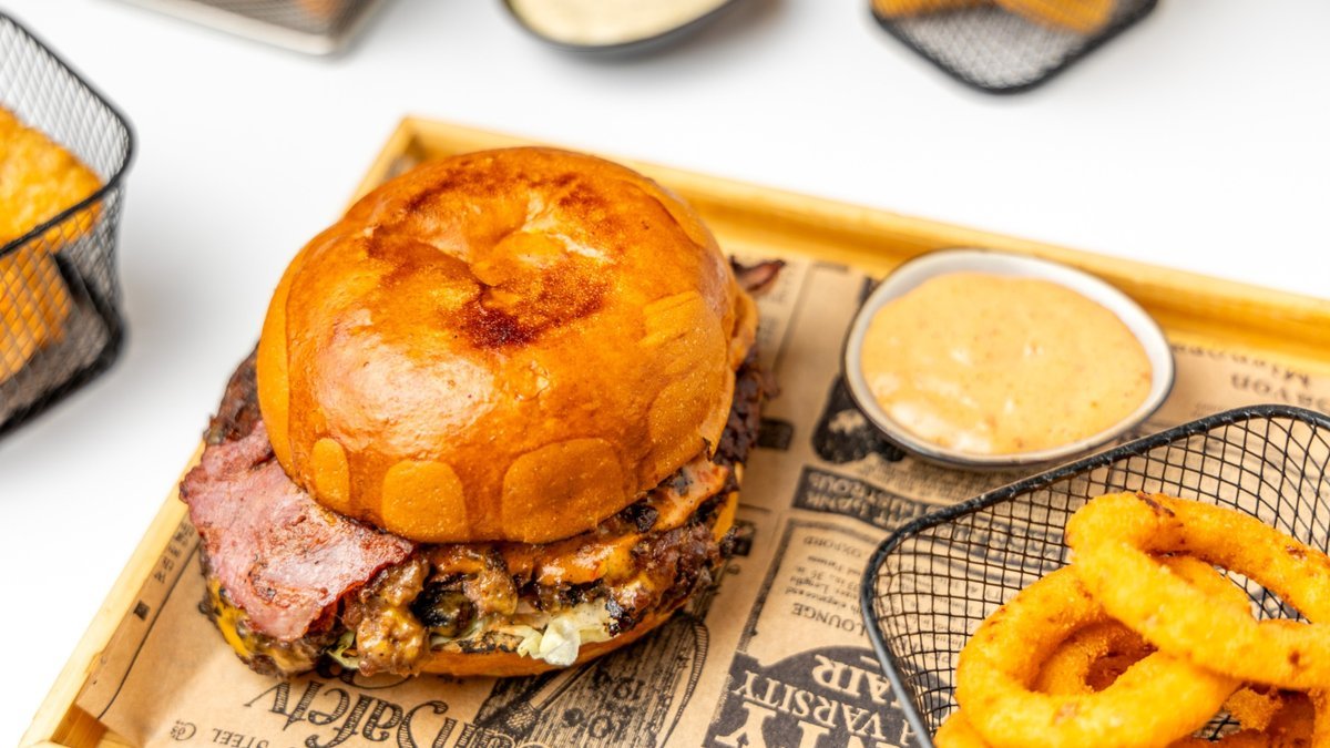 Smash Burger - Tony‘s | Wolt | Lieferservice | Wien