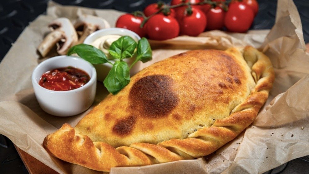 Vito Calzone - Skarbowców | Wolt | Delivery | Wrocław