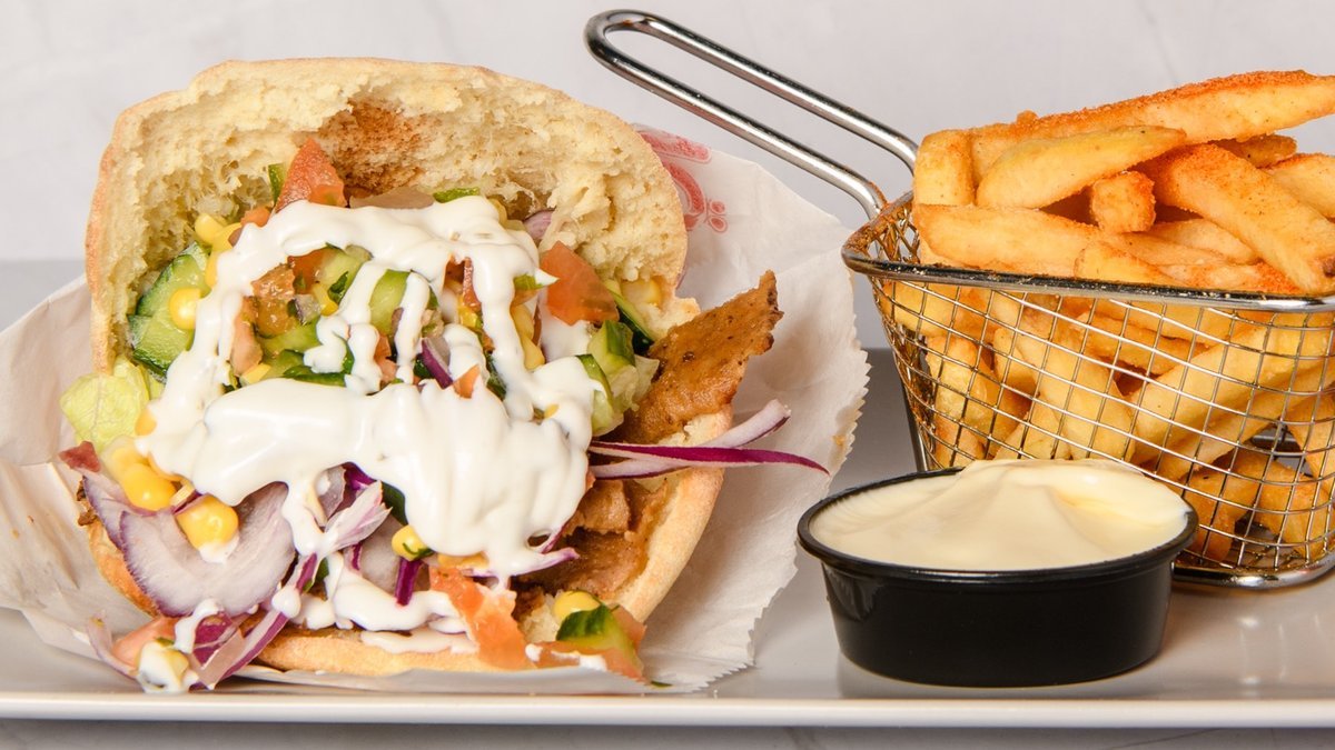 Corner Kebab | Wolt | Levering | Hillerød