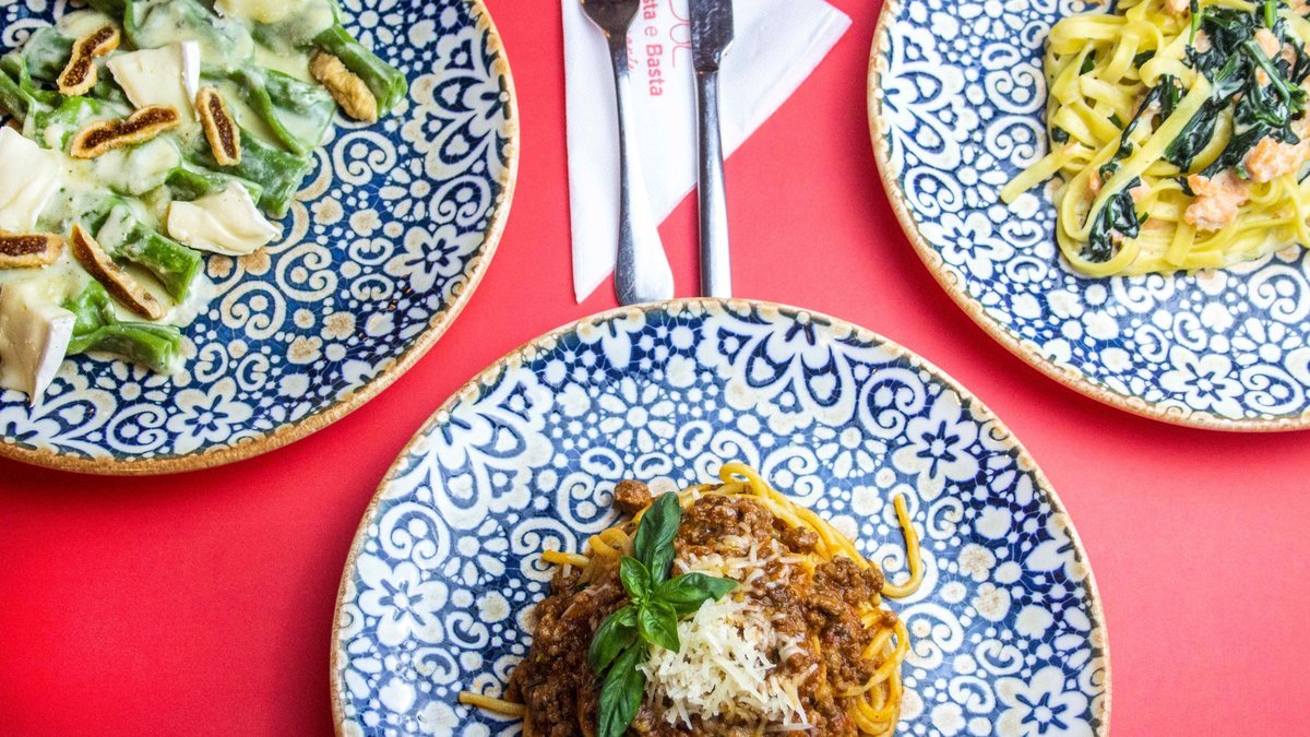 SALADS | Pasta e Basta Ristorante | Wolt