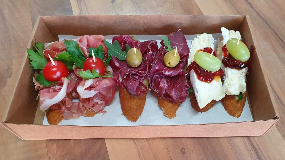 6 Tapas Set | The Spanish Shop | Wolt