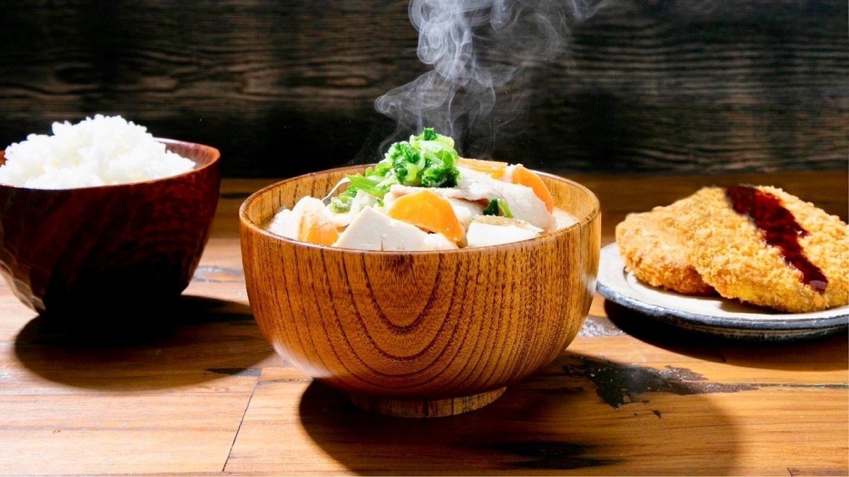 Yasaitappuri Zeitaku Tonjiru〜Ichijyu Ichiton〜 Kamiikebukuro | Wolt ...