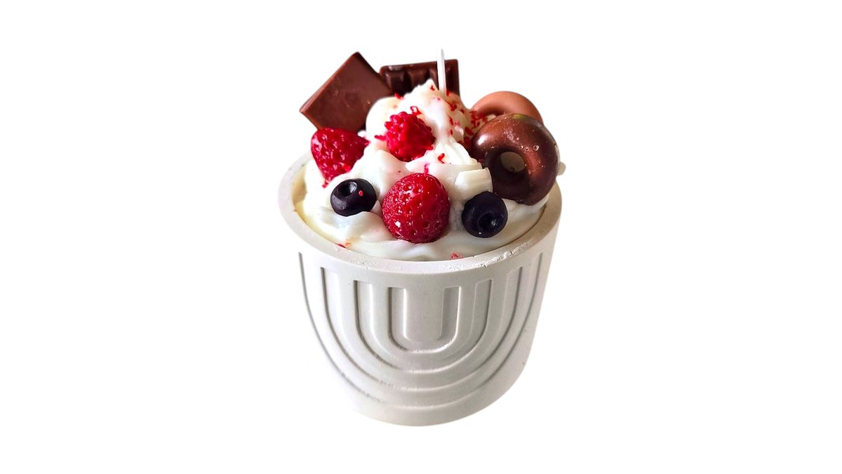 Porcelanato Candle Dessert | Enchanté Gifts | Wolt