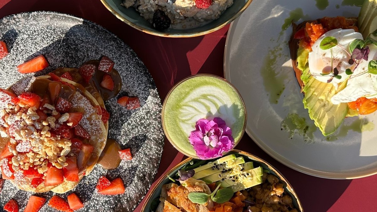 Chinaski Studio & Bar | Wolt | Lieferservice | Frankfurt