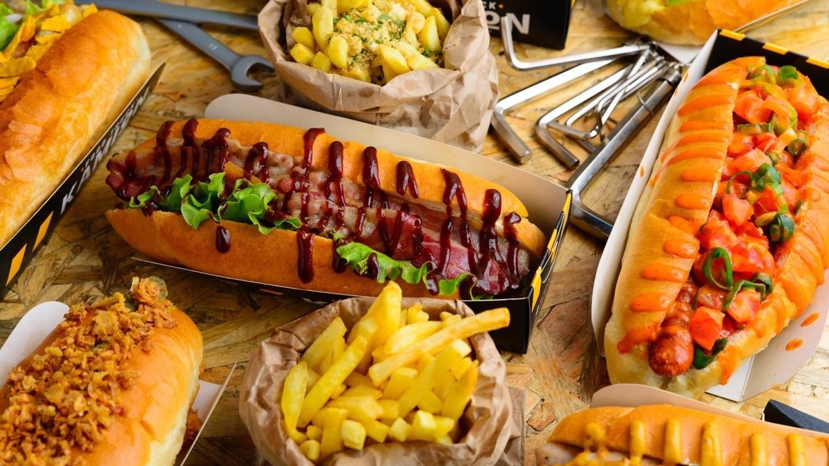 Kamion food truck BIG | Wolt | Dostava | Novi Sad