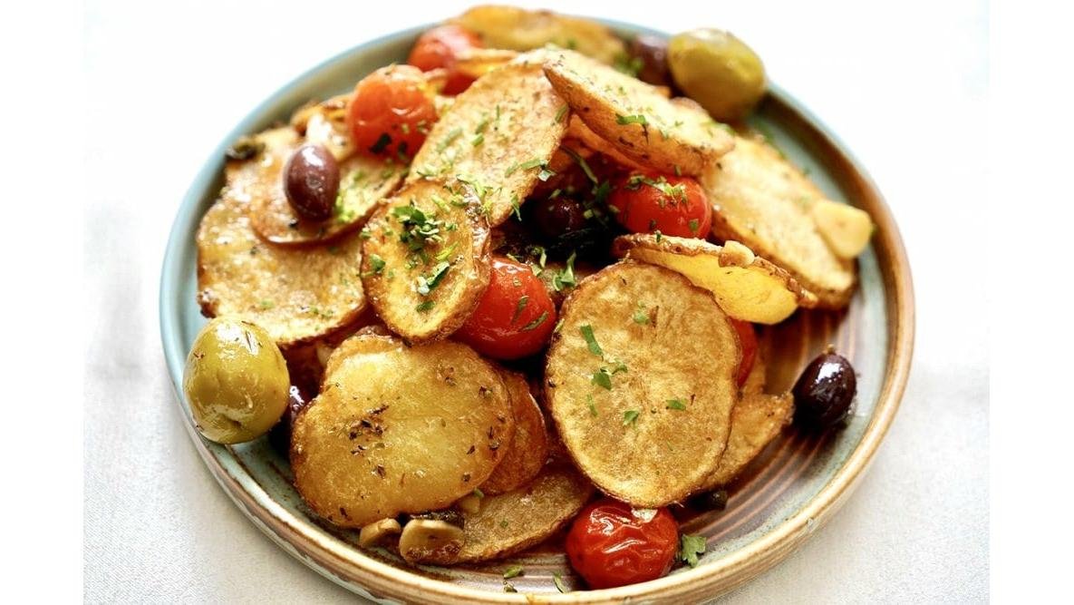 Garnituri | Casa Espana By Alioli - Pipera Plaza | Wolt