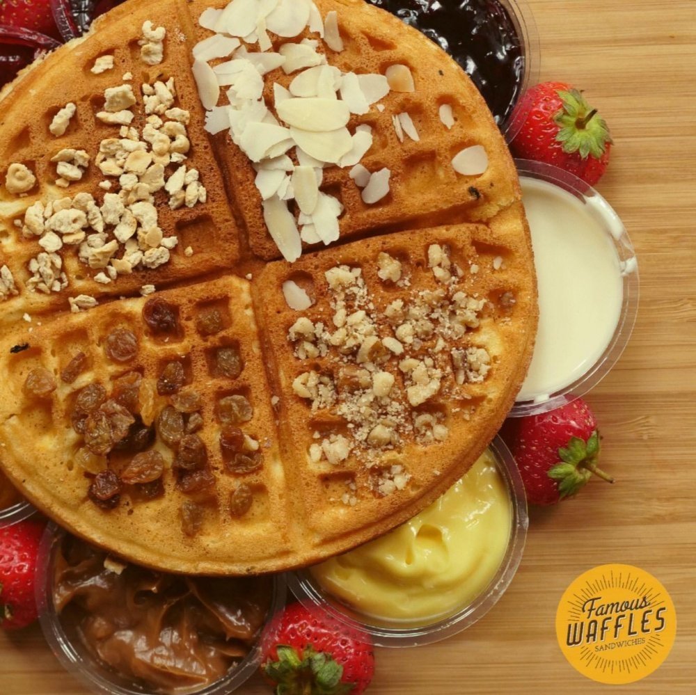 Famous Waffles | Wolt | Livrare | Cluj-Napoca