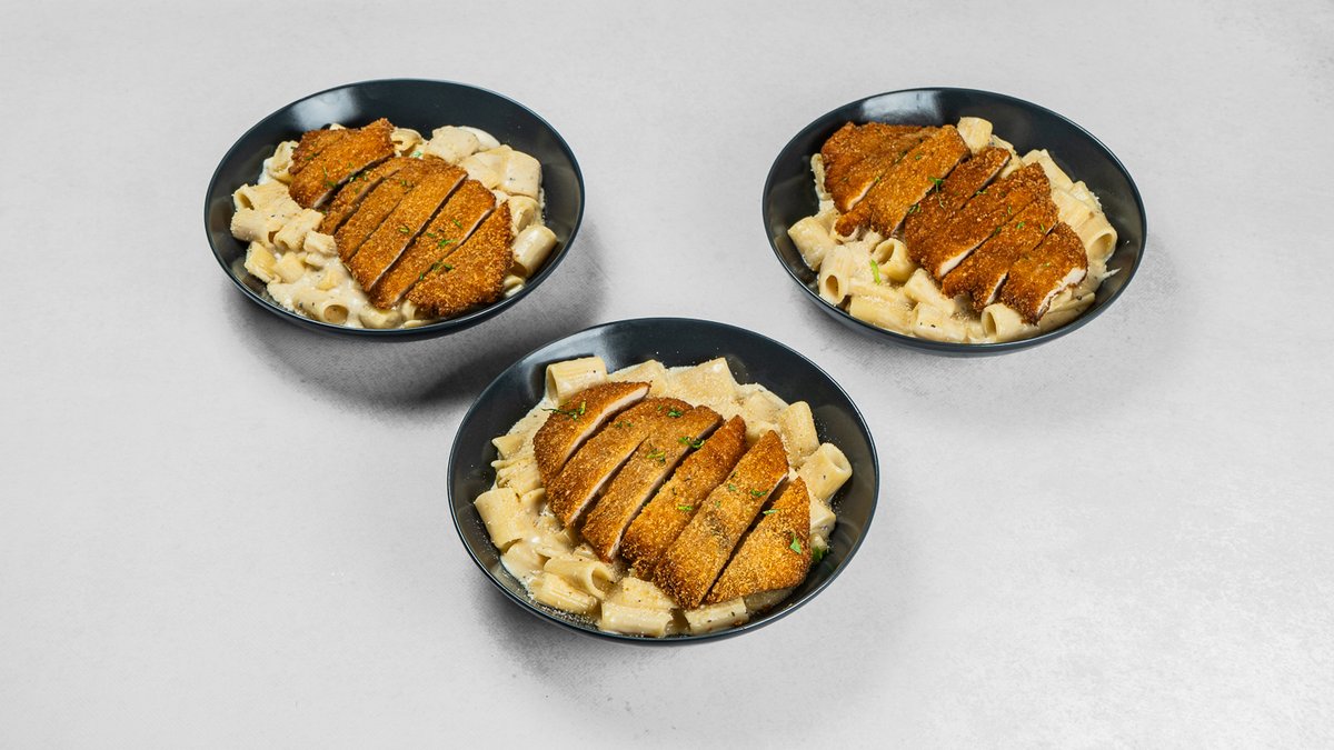 FRIENDS & FAMILY SATURDAY 👨‍👩‍👧‍👦 | Fat Mac Cheese Factory | Wolt