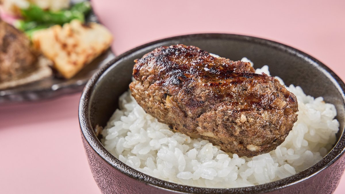 Maiasa Hikiniku to Hagama Gohan Hamburger Steak Bouzu | Wolt | Delivery ...