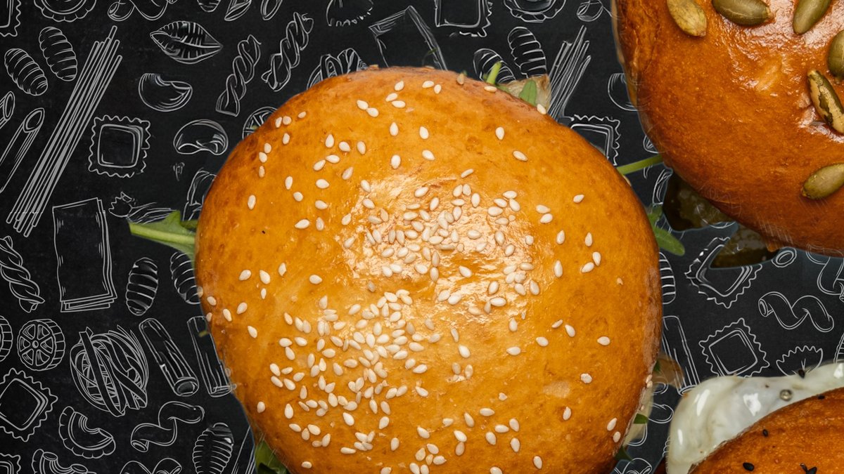 Moon Burgers and Tacos | Wolt | Livraison | Luxembourg sud