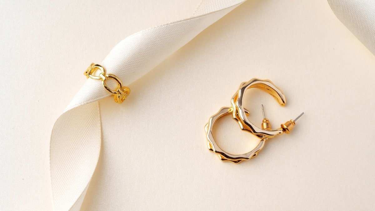 RETIAZKY S PRÍVESKOM | iZlato Forever, Eurovea 2 | Wolt