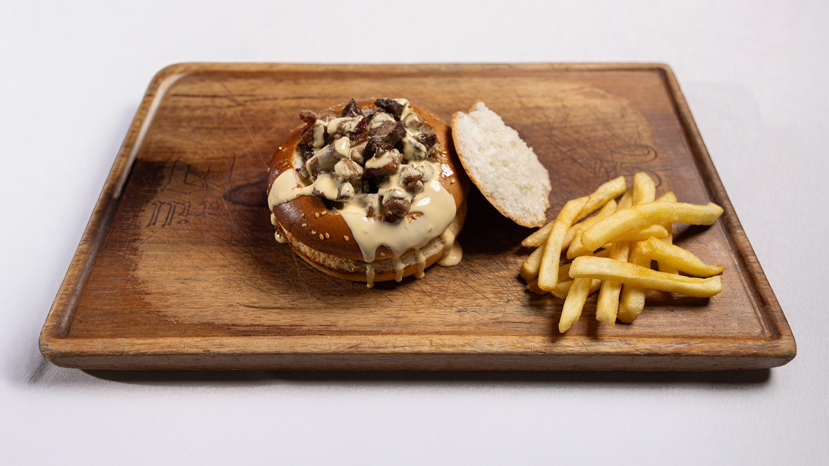 Sarajeva Steak House - Rruga B | Wolt | Delivery | Pristina