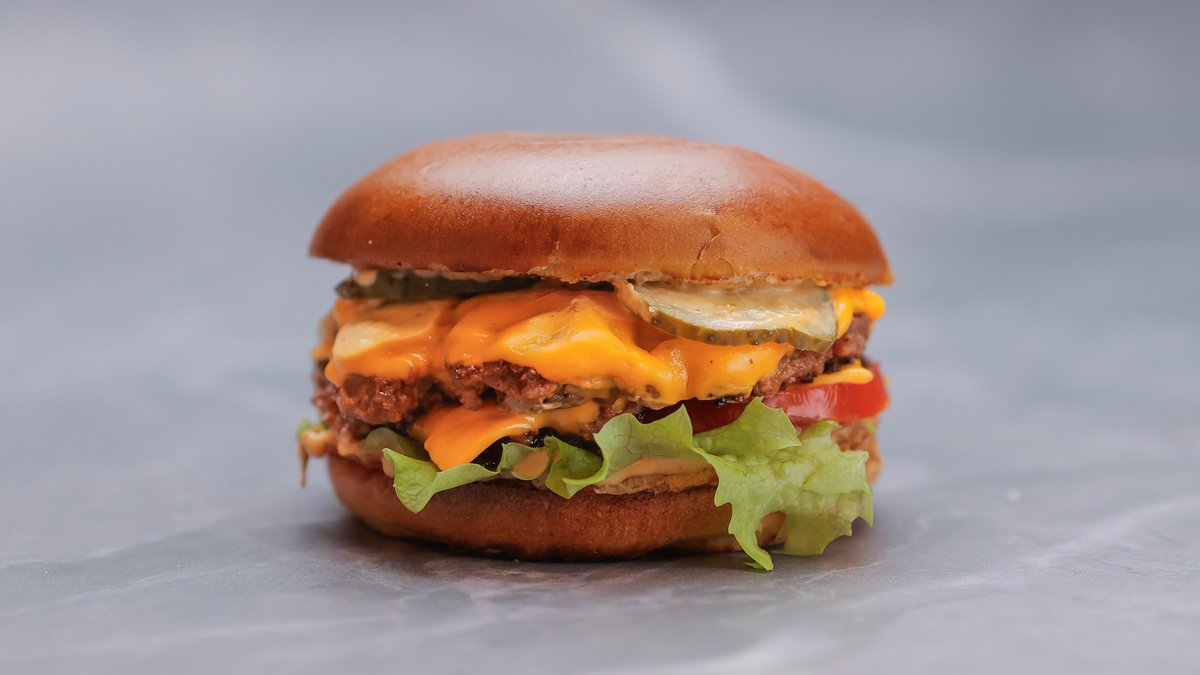 Smash Burger CO - Qafa | Wolt | Delivery | Pristina