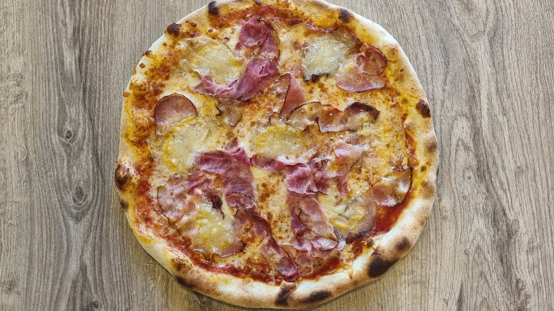 Pizza Joy | Wolt | Delivery | Prague