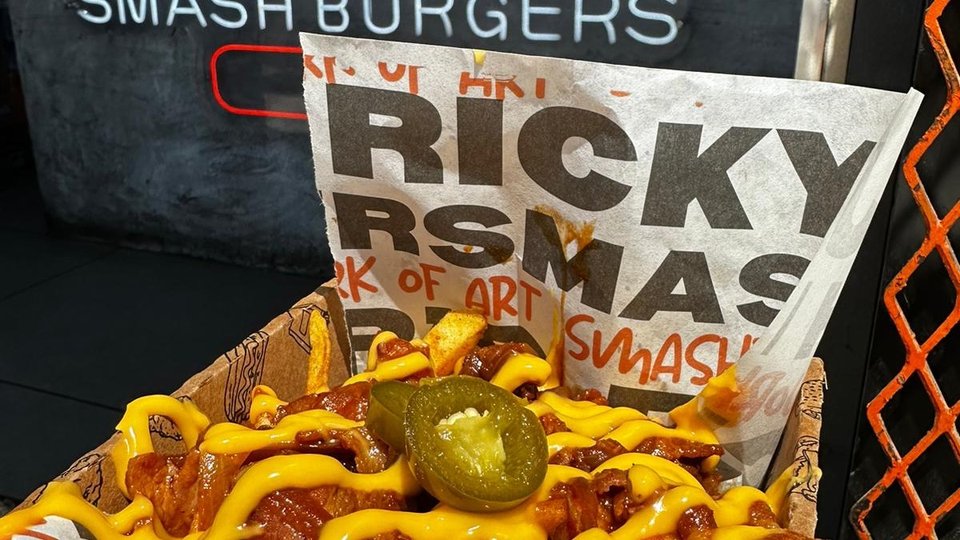 Ricky Jr's Smash Burgers St.Julian's | Wolt | Delivery | Malta