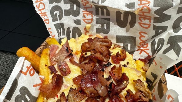 Ricky Jr's Smash Burgers St.Julian's | Wolt | Delivery | Malta