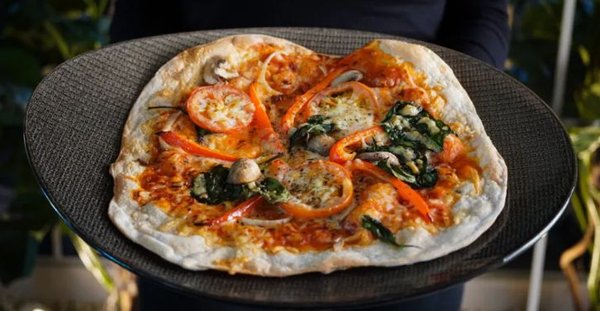 Stasny's, Pizza, Burger & more | Wolt | Lieferservice | Frankfurt