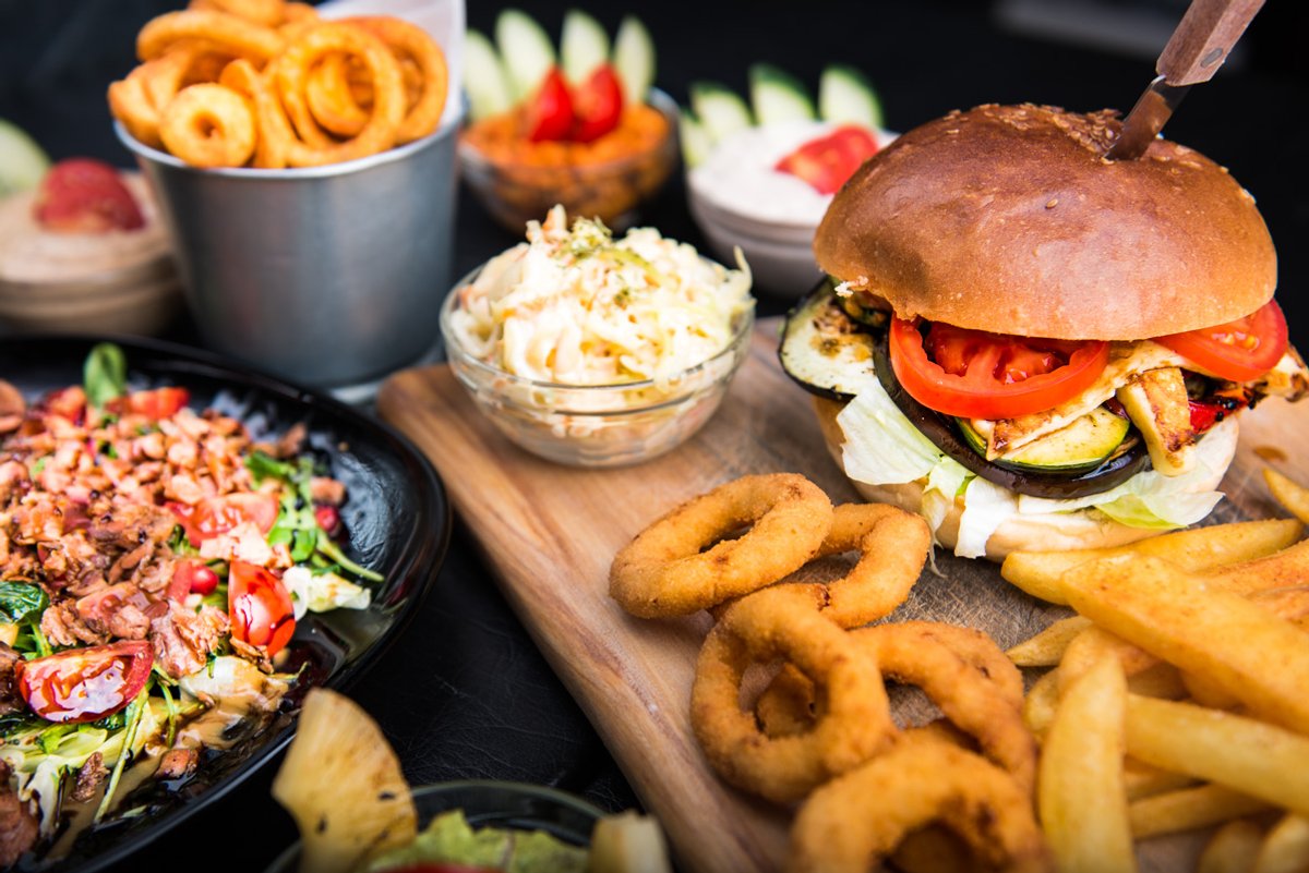 Cooltour bar | Wolt | Delivery | Budapest
